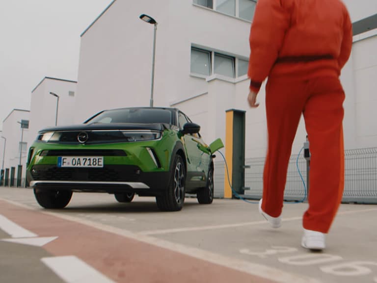 Opel Elektro | BEV, PHEV & EREV | Opel AT